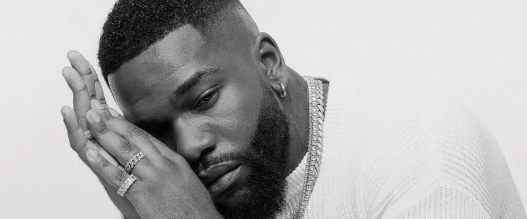 Tayc I Uma turnê europeia! - What the France