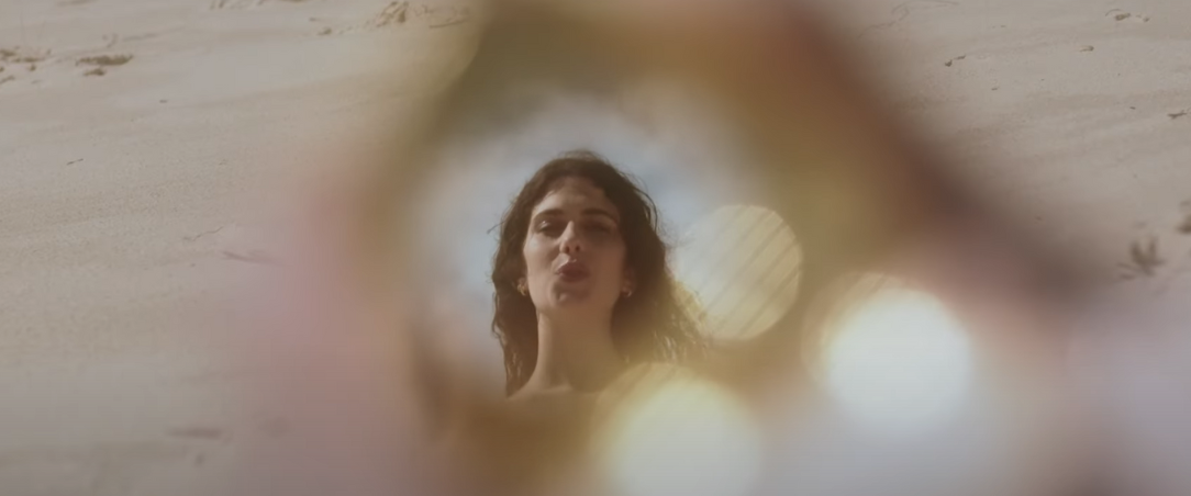 Luxie | "Souffle" music video - What the France