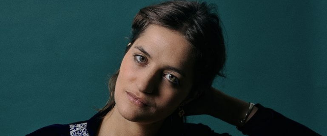 Gabi Hartmann | Descubra a la cantautora y guitarrista francesa - What ...