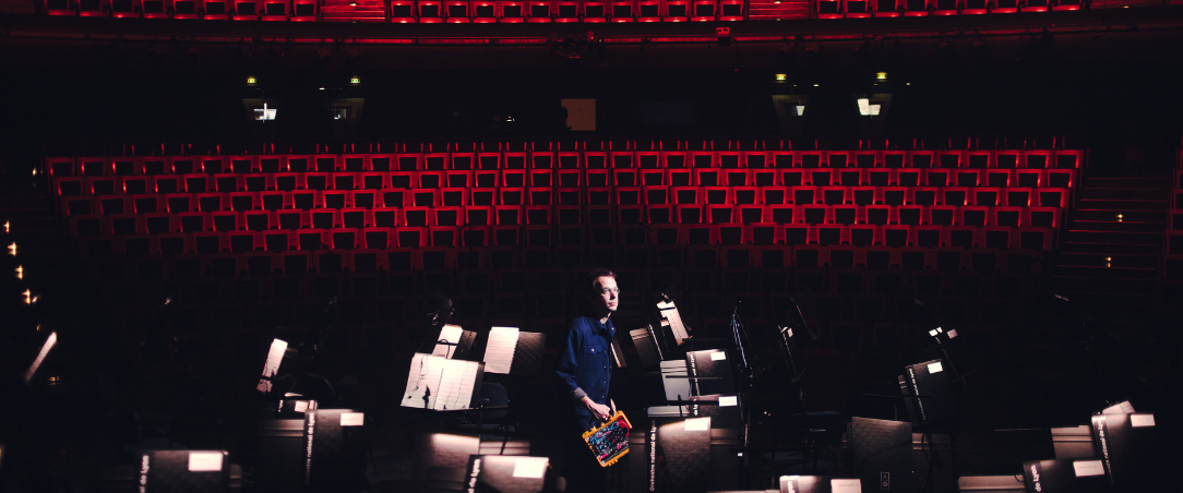 Rone | El electro se encuentra con la orquesta para una sinfonía ...